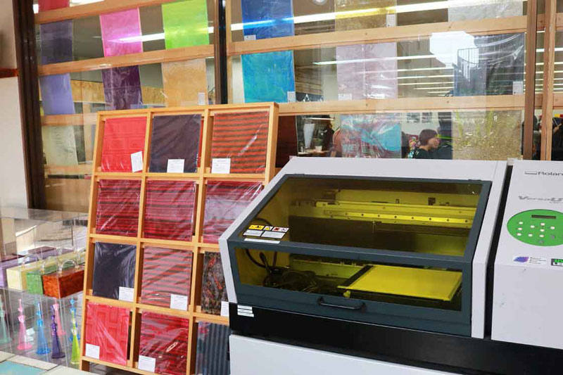 UV printing acrylic with Miyuki Acryl and Roland DG